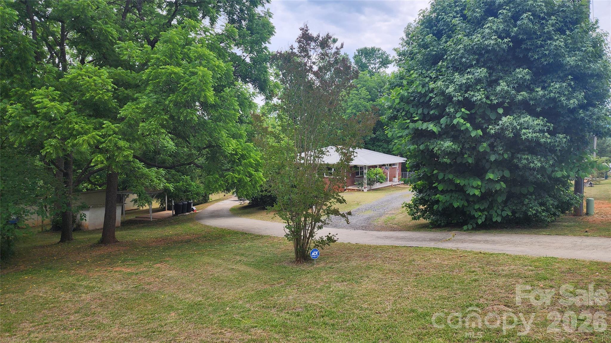 101 Bluebird Lane, Morganton, NC - photo 3 of 46