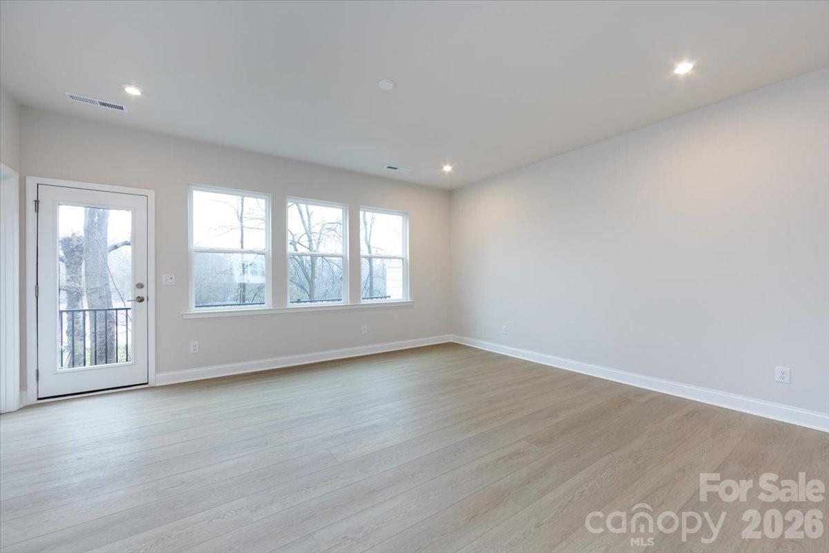 Photo 11 of 8030 Cedarsmith Court, Charlotte, NC