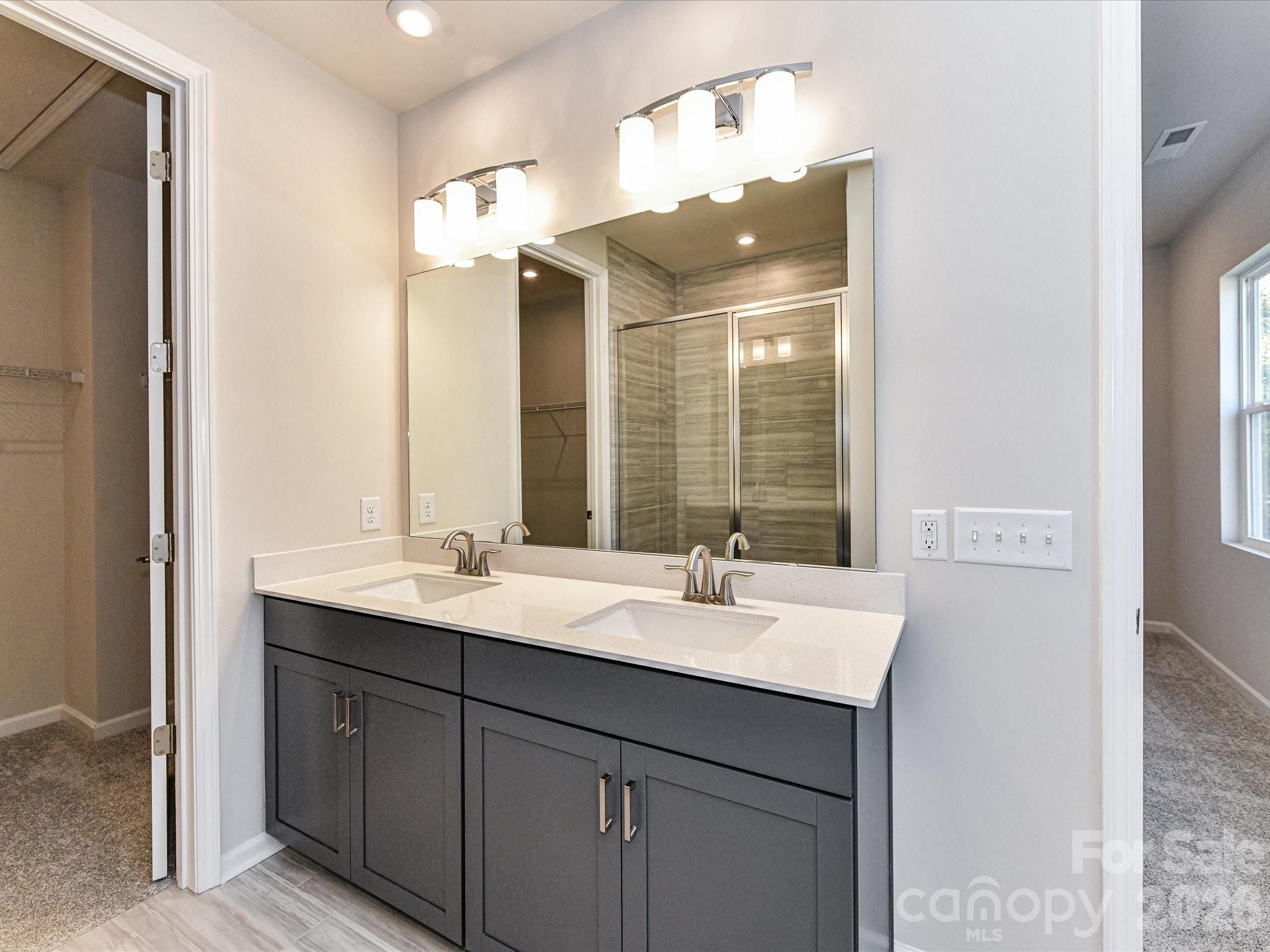 Photo 17 of 3041 Hutton Gardens Lane, Charlotte, NC