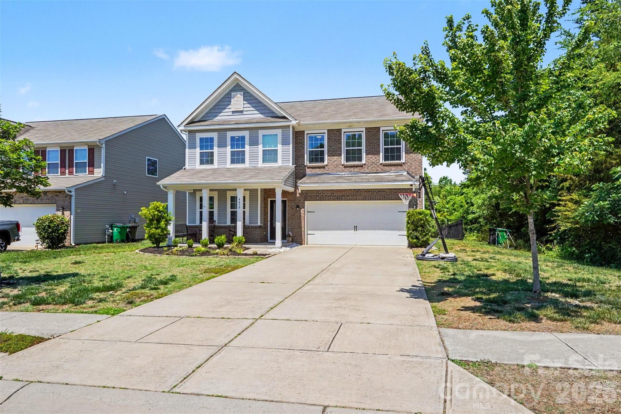 Photo 2 of 4638 Cecilia Lane, Charlotte, NC