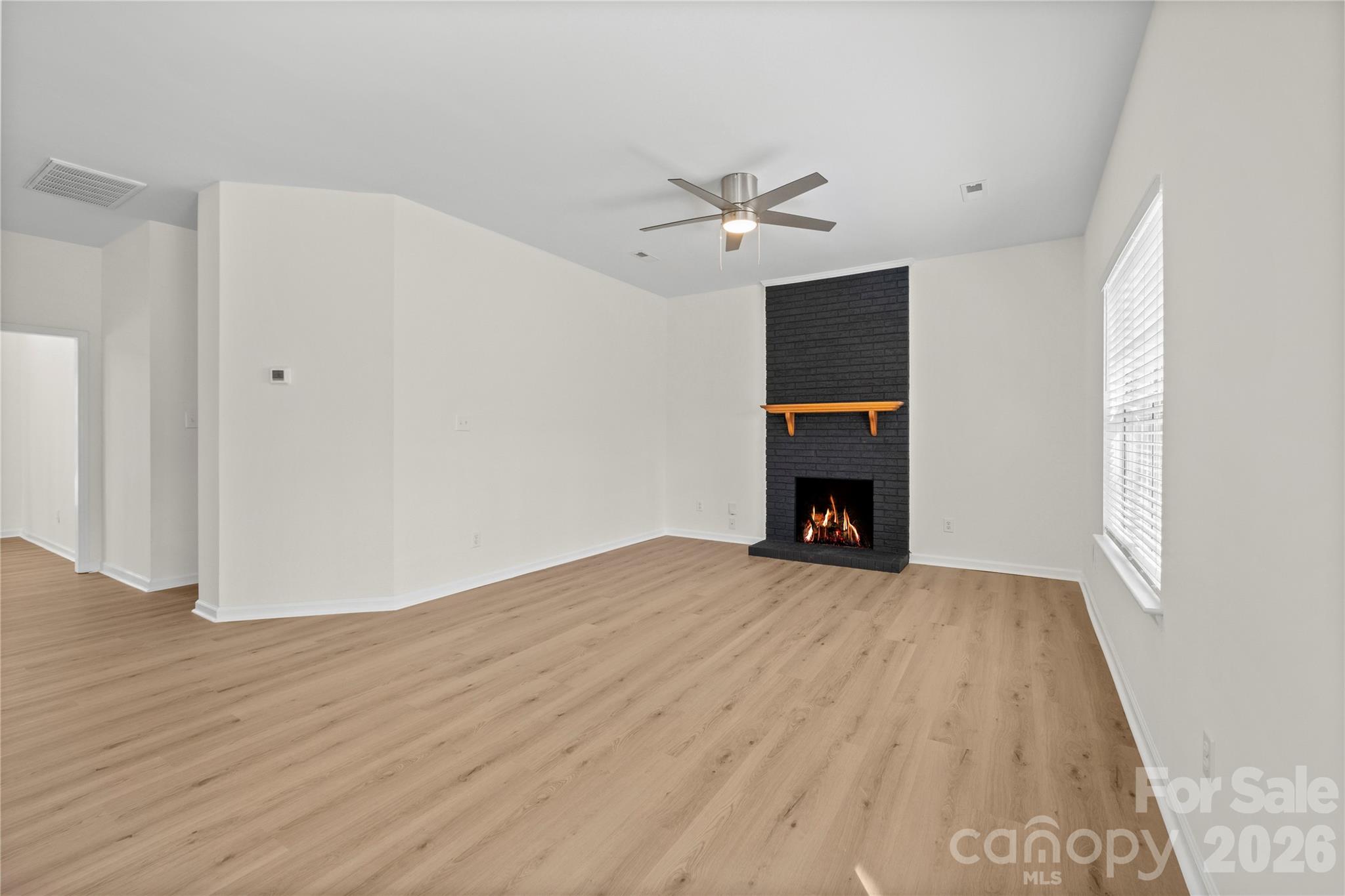 Photo 11 of 6107 Park Hill Road, Charlotte, NC