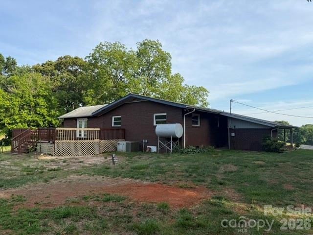 430 Ode Kerley Lane, Taylorsville, NC - photo 4 of 27