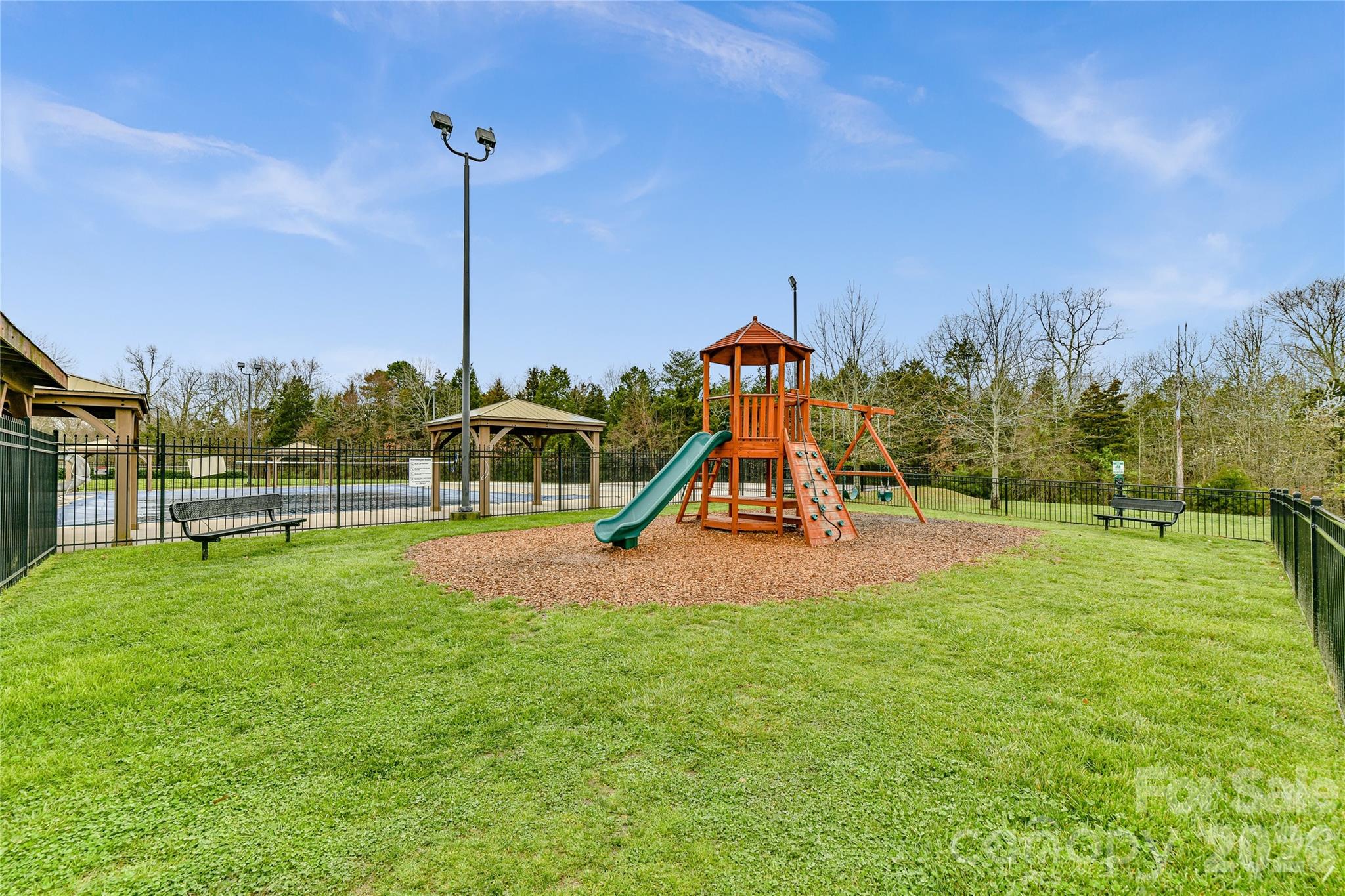Photo 32 of 816 Celbridge Court, Charlotte, NC