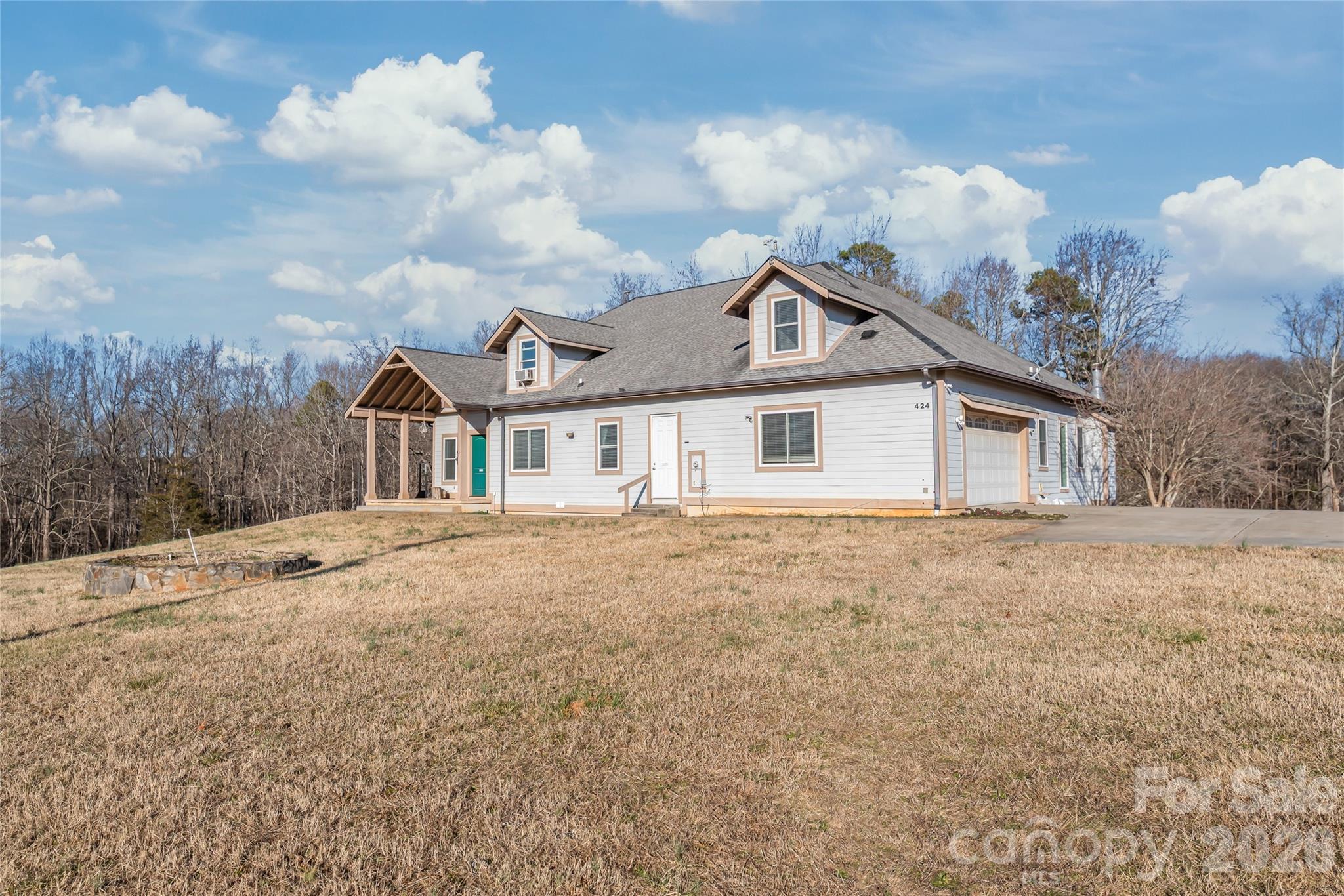 Photo 3 of 424 Rollingbrook Road, Kings Mountain, NC