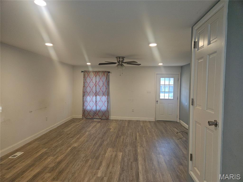 411 W 2nd Street, Montgomery City - Milner Agency Real Estate LLC