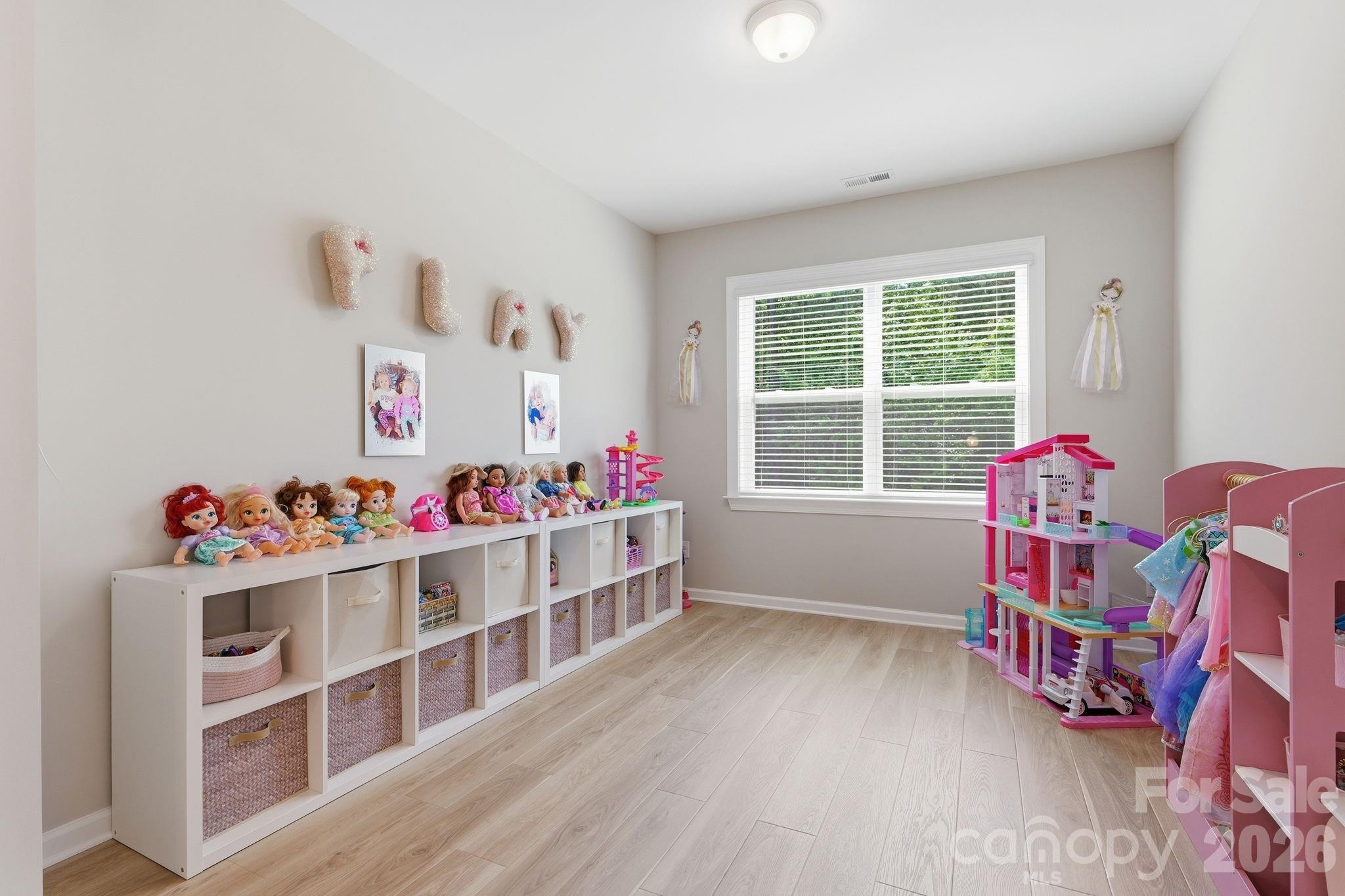 Photo 18 of 8105 Rolling Wheels Road, Charlotte, NC