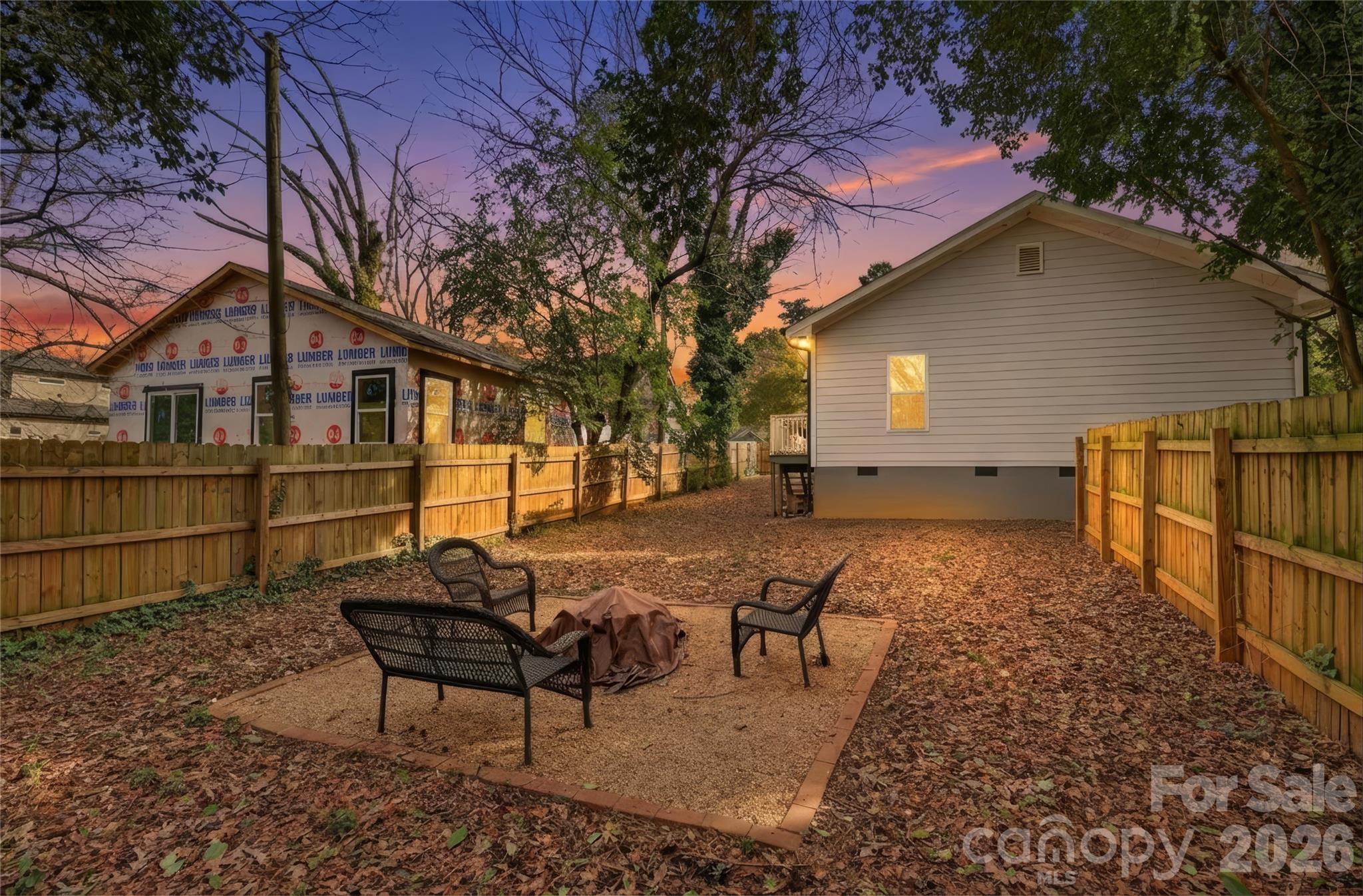 Photo 4 of 2224 Weyland Avenue, Charlotte, NC
