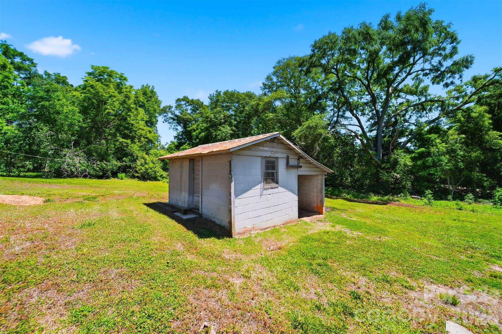 1807 S Post Road, Shelby, NC - photo 24 of 33