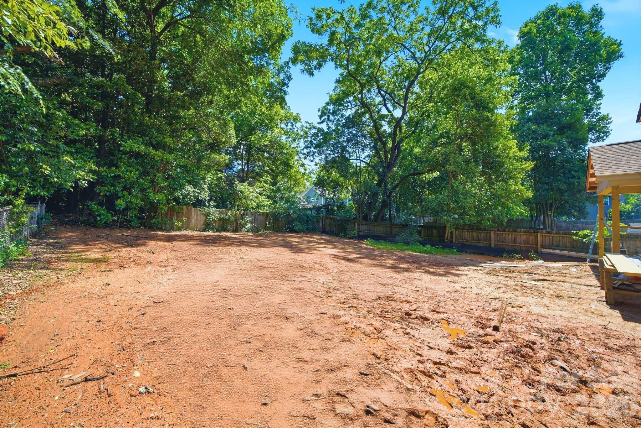 Photo 10 of 2625 Springway Drive, Charlotte, NC