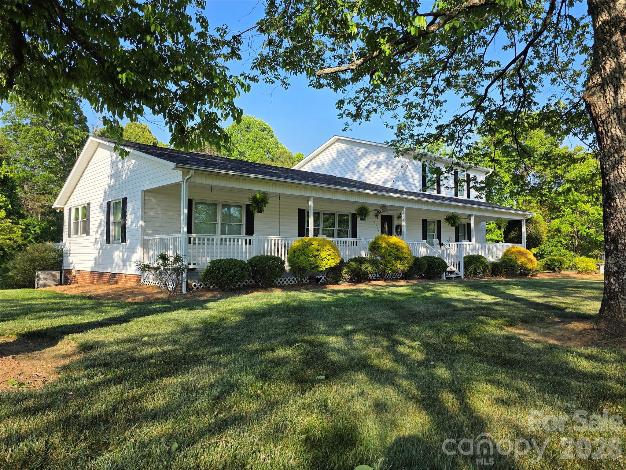 Photo 2 of 6560 Sherrills Ford Road, Catawba, NC