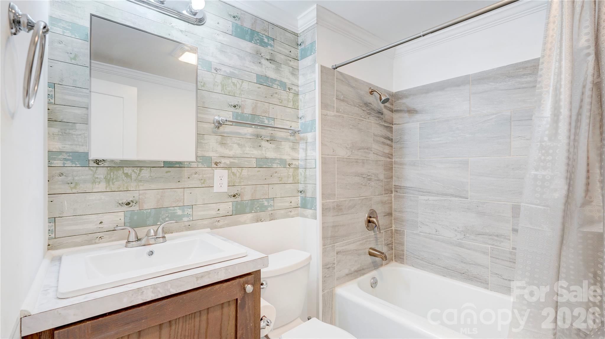 Photo 4 of 1003 N Cannon Boulevard, Kannapolis, NC