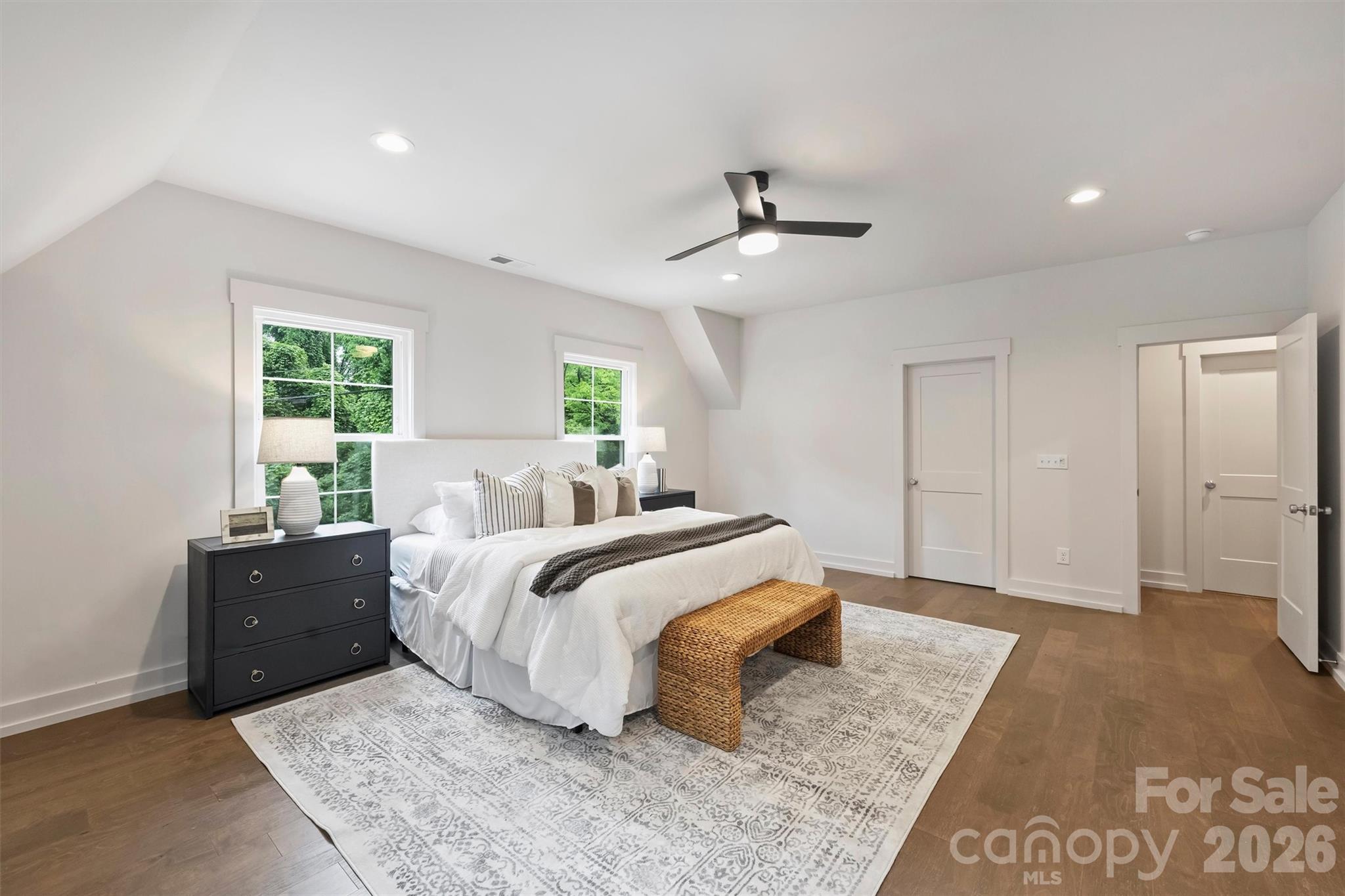 201 Coxe Avenue, Charlotte, NC - photo 9 of 21