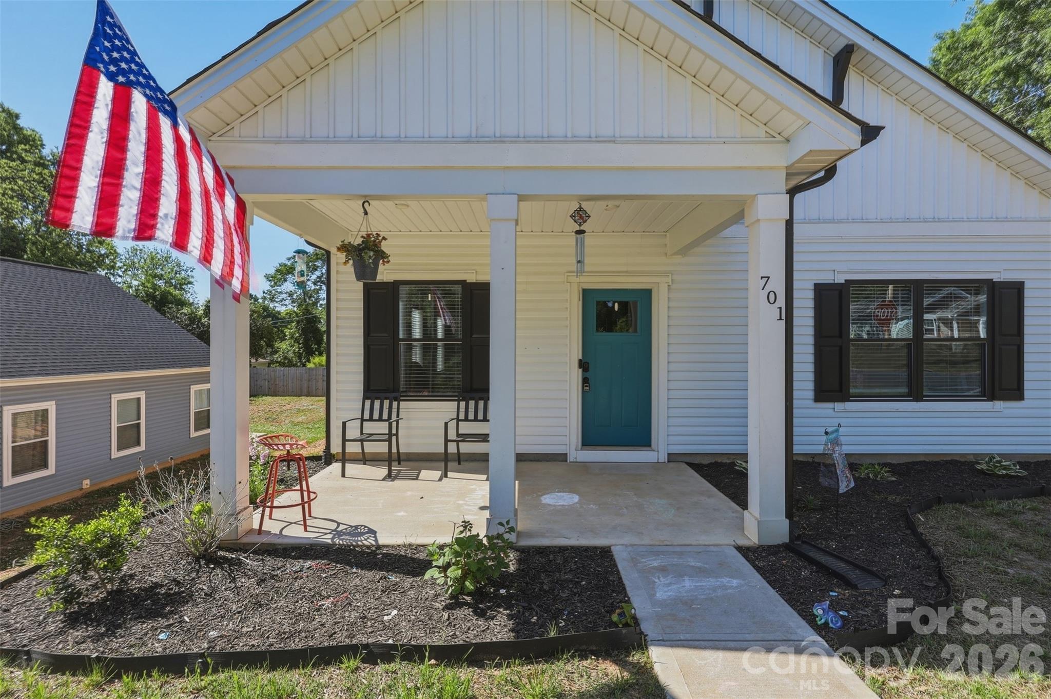 Photo 3 of 701 E 3rd Avenue, Gastonia, NC