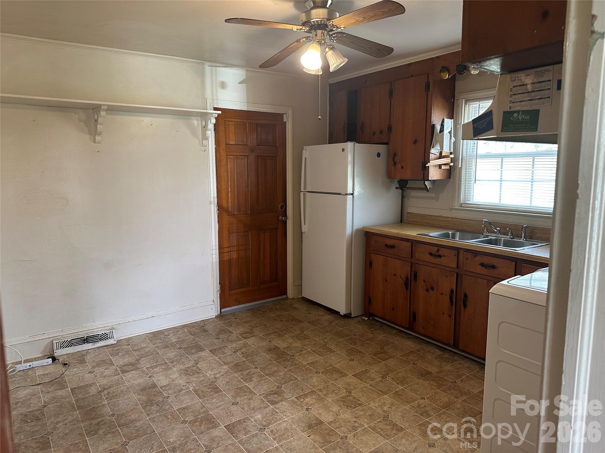 Photo 4 of 1435 Dean Street, Charlotte, NC