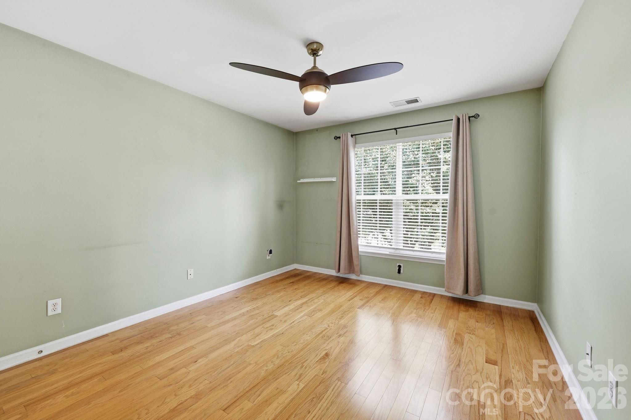Photo 33 of 1854 Briarcrest Drive NW, Charlotte, NC