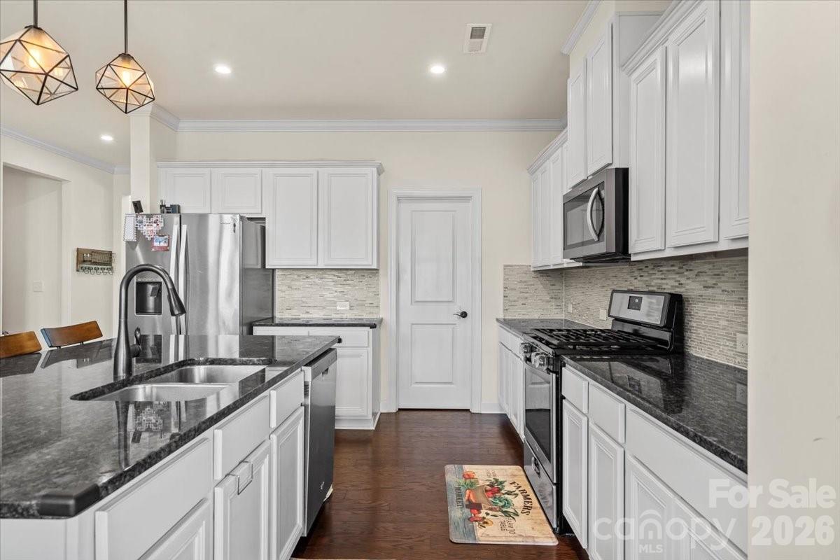 Photo 16 of 7222 Rupell Drive, Charlotte, NC