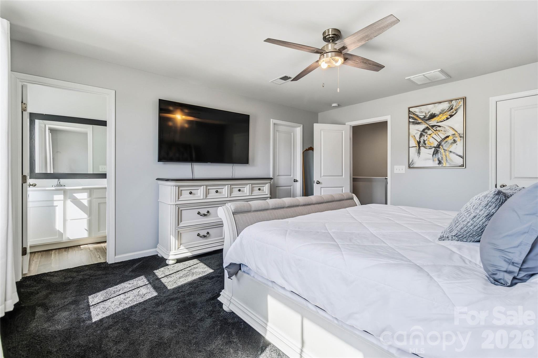 Photo 17 of 5127 Merwyn Avenue, Charlotte, NC