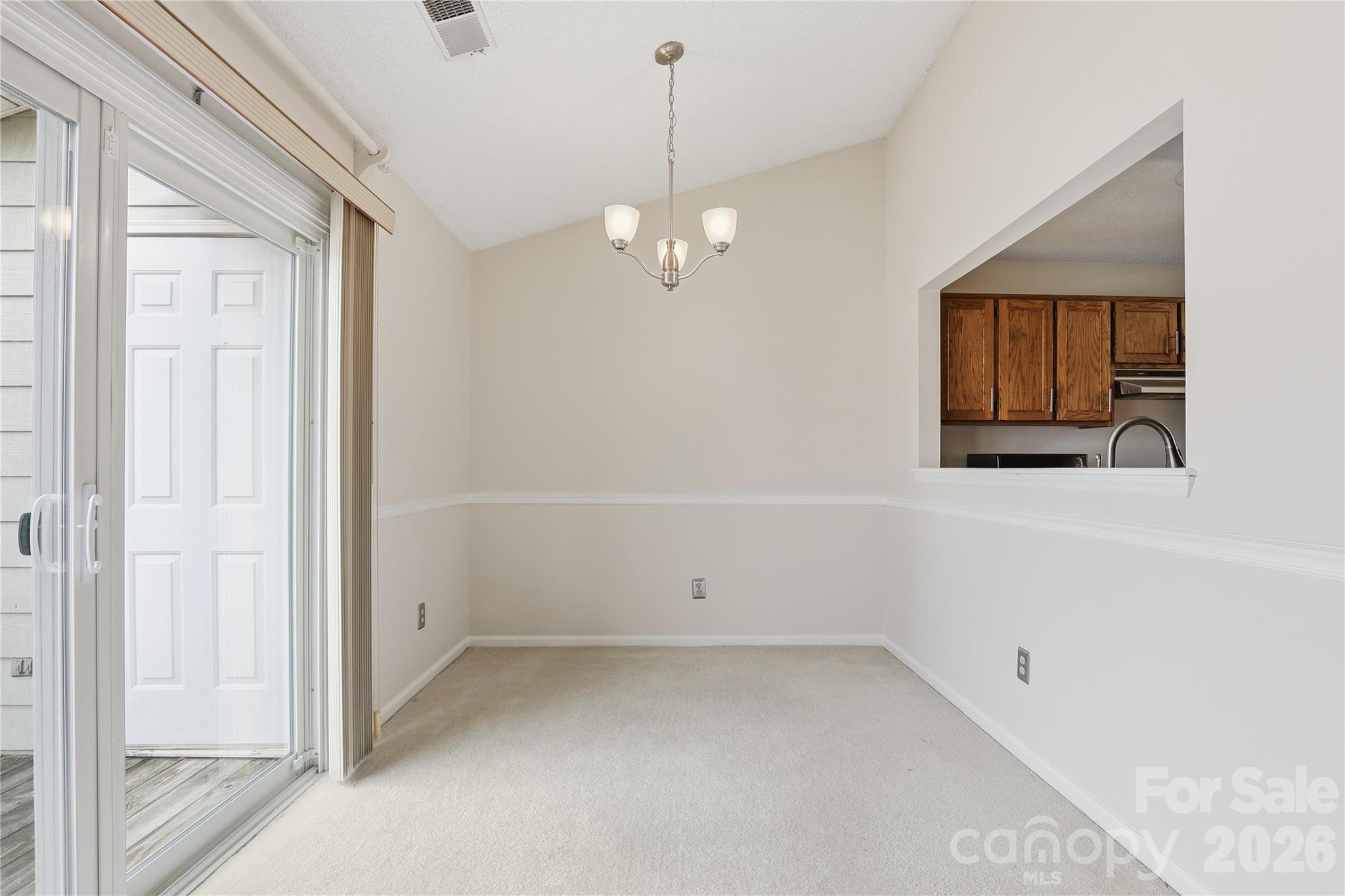 Photo 7 of 9209 Kings Canyon Drive, Charlotte, NC