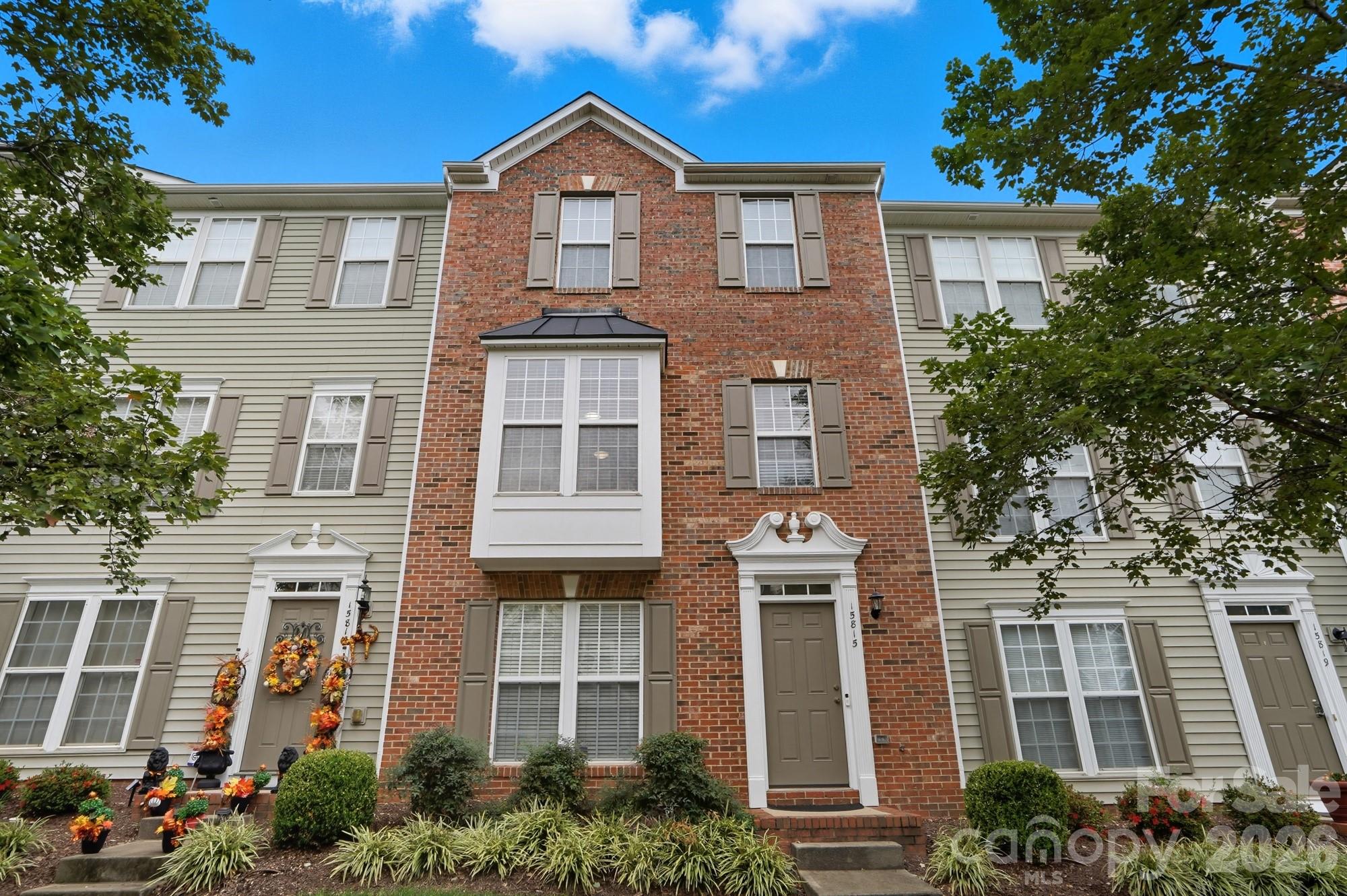 Photo 3 of 15815 Castle Watch Avenue, Charlotte, NC