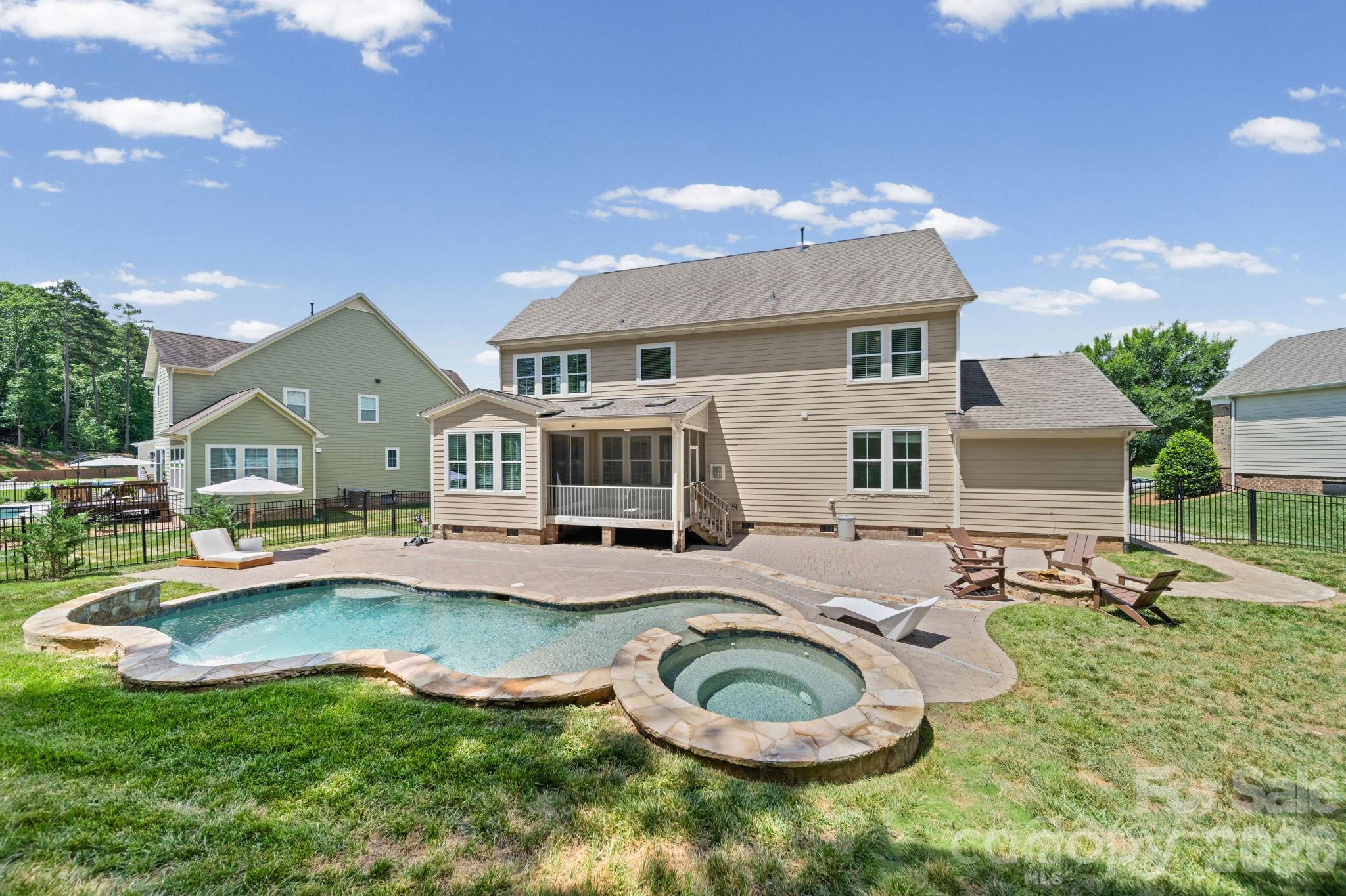 Photo 4 of 163 Monteray Oaks Circle, Fort Mill, SC
