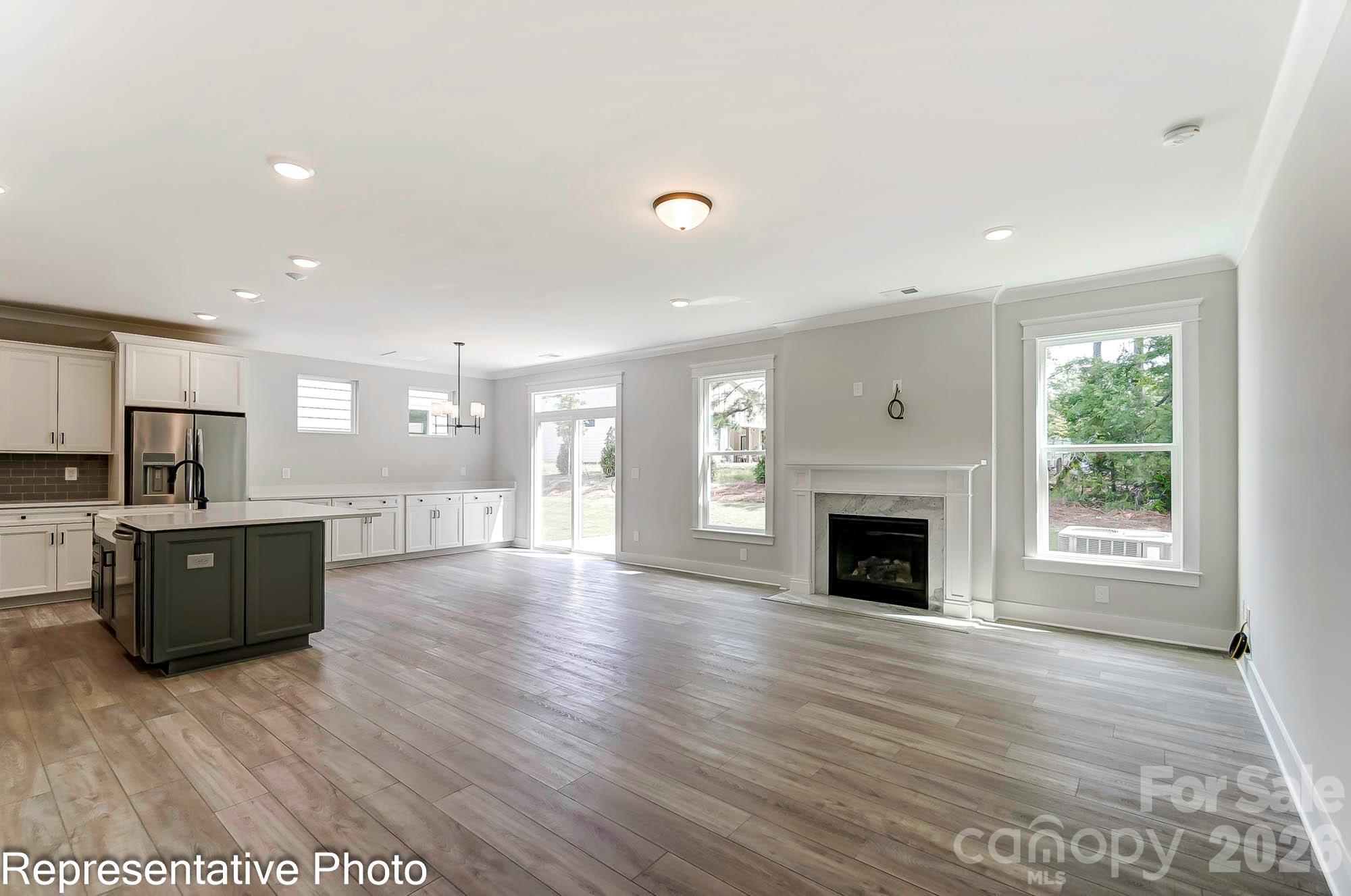 Photo 3 of 13118 Foxberry Road, Charlotte, NC