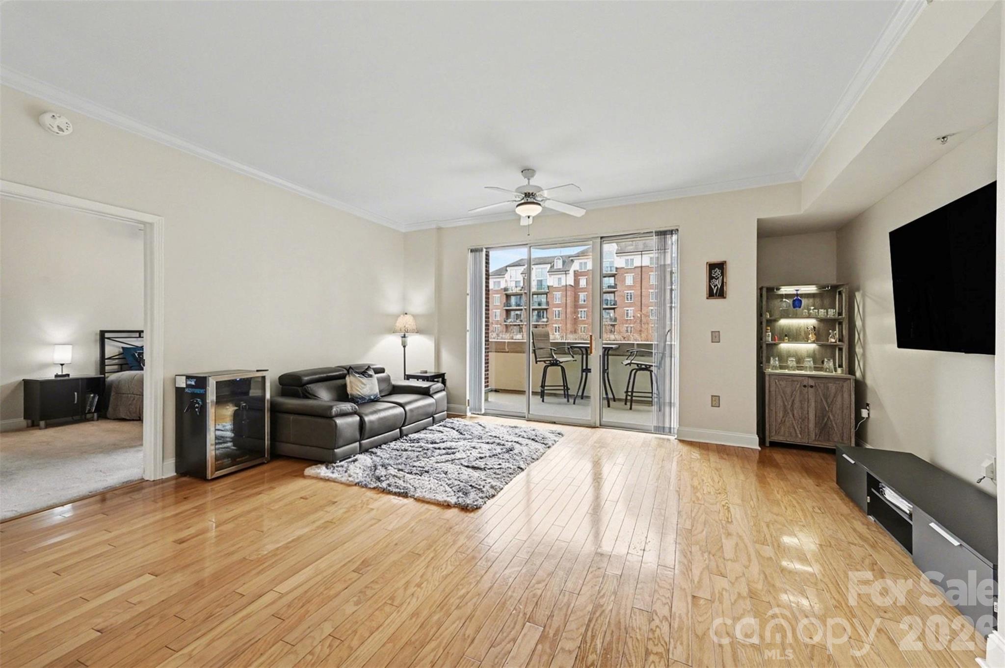 Photo 8 of 300 W 5th Street336, Charlotte, NC