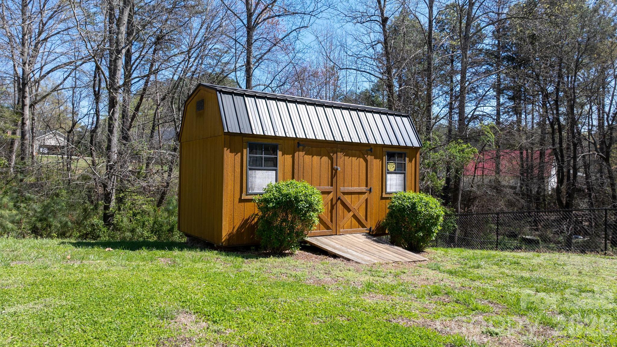 120 Wesley Court, Crouse, NC - photo 9 of 37