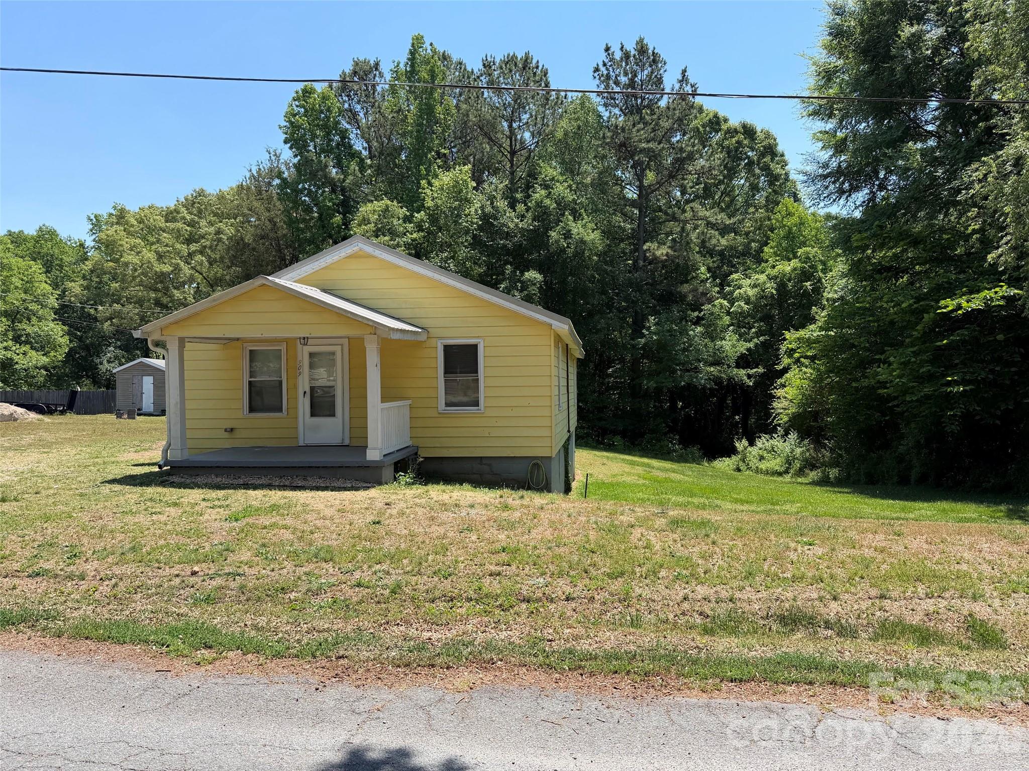 909 Cub Street, Kannapolis, NC - photo 4 of 16