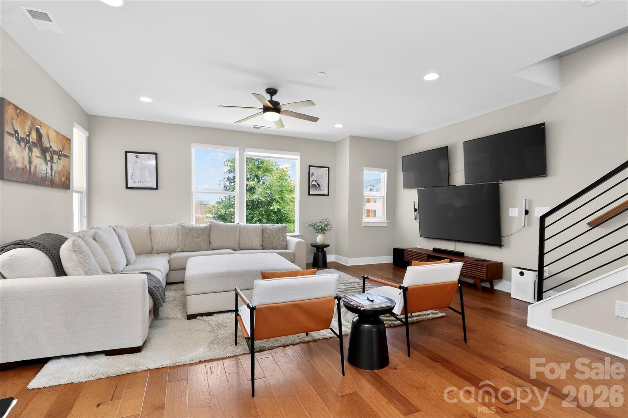 2024 Bryant Park Drive, Charlotte, NC - photo 6 of 37