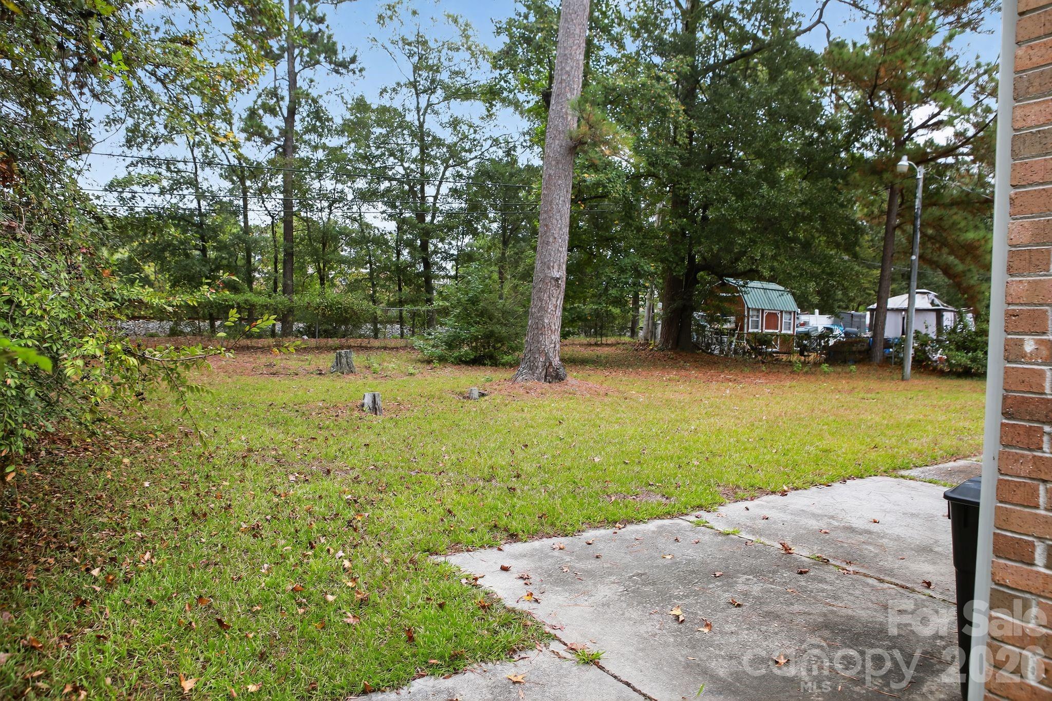 Photo 3 of 3725 Harrogate Road, Columbia, SC