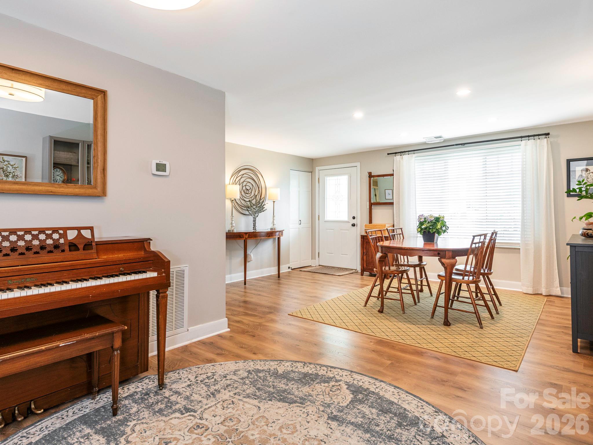 Photo 8 of 11613 Five Cedars Road, Charlotte, NC