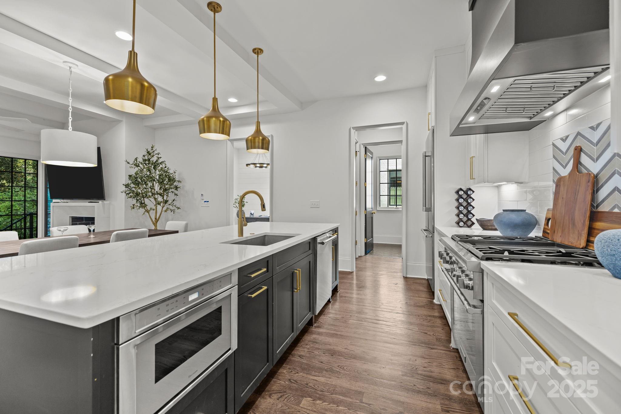 Photo 15 of 9004 Tynecastle Commons Court, Charlotte, NC