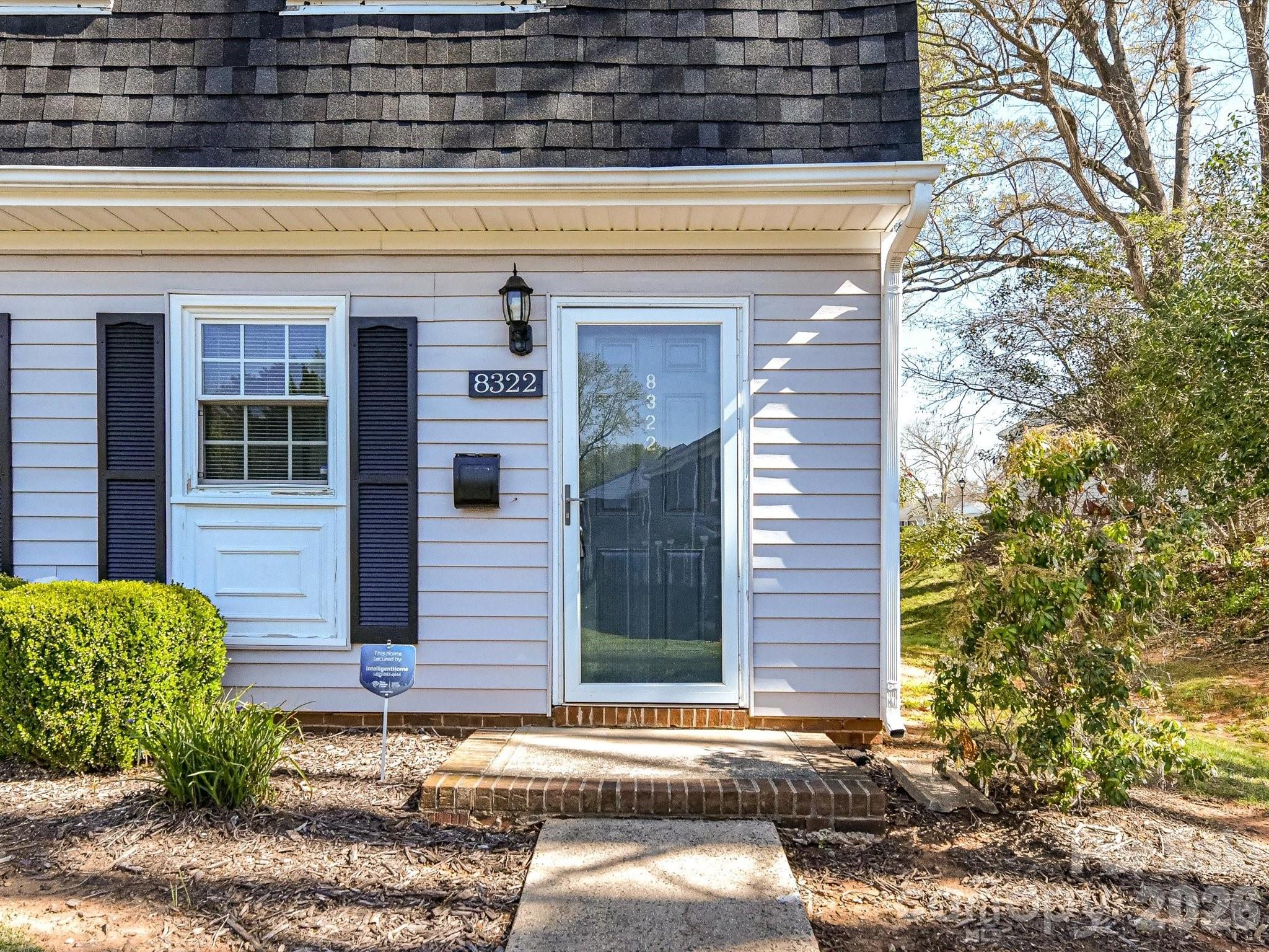 Photo 7 of 8322 Knights Bridge Road, Charlotte, NC