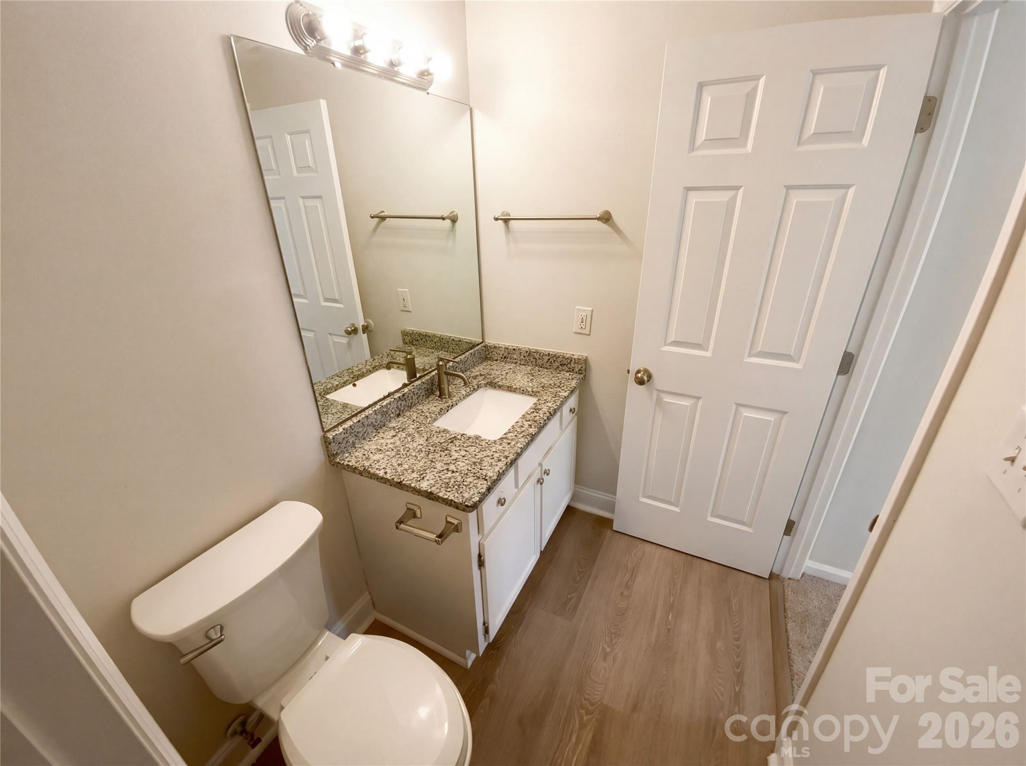 Photo 23 of 1101 E Morehead Street33, Charlotte, NC