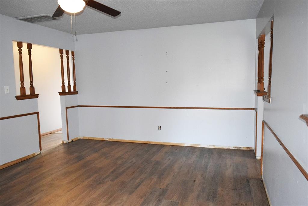 1301 SW 77th Terrace