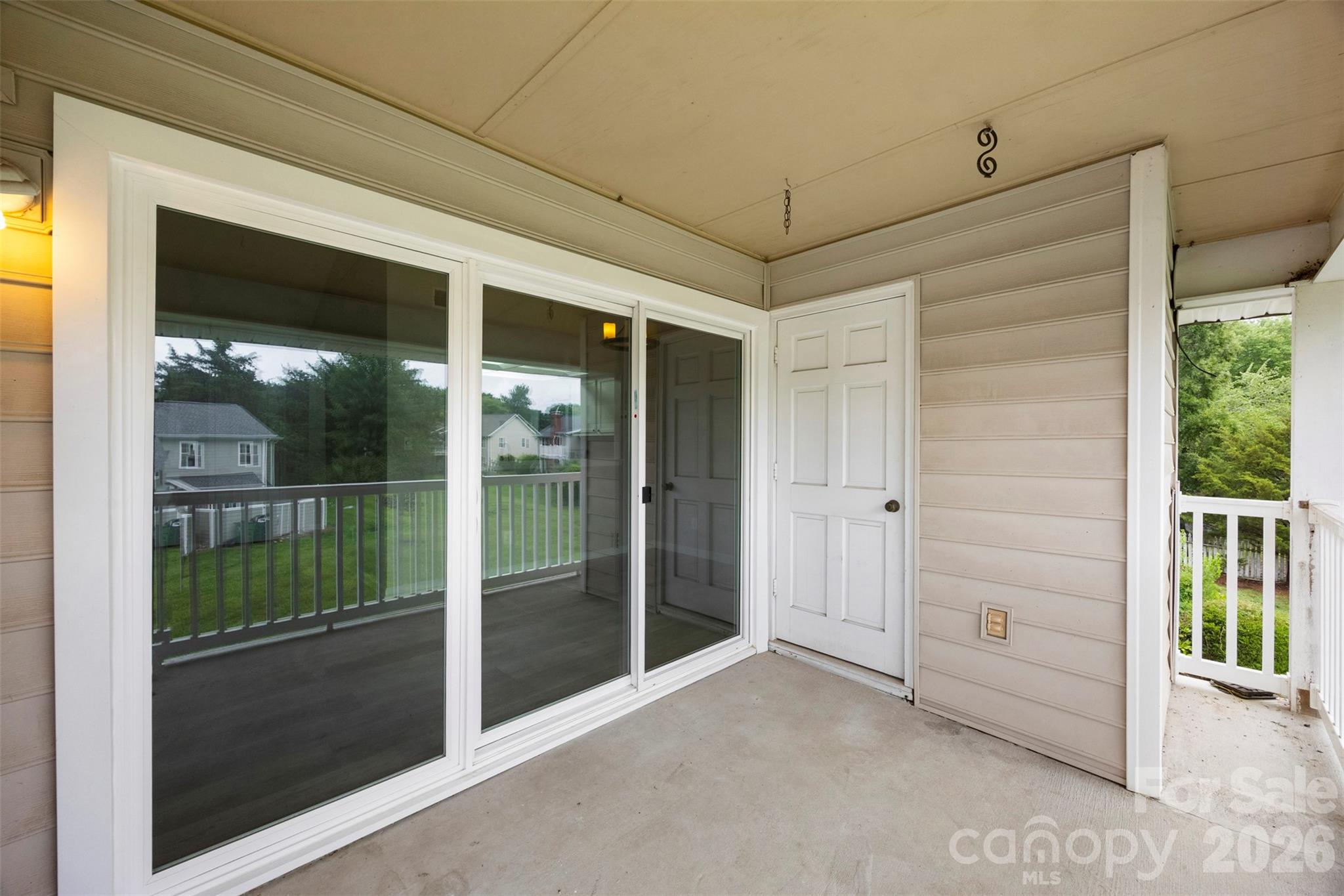 Photo 20 of 9320 South Vicksburg Park Court, Charlotte, NC