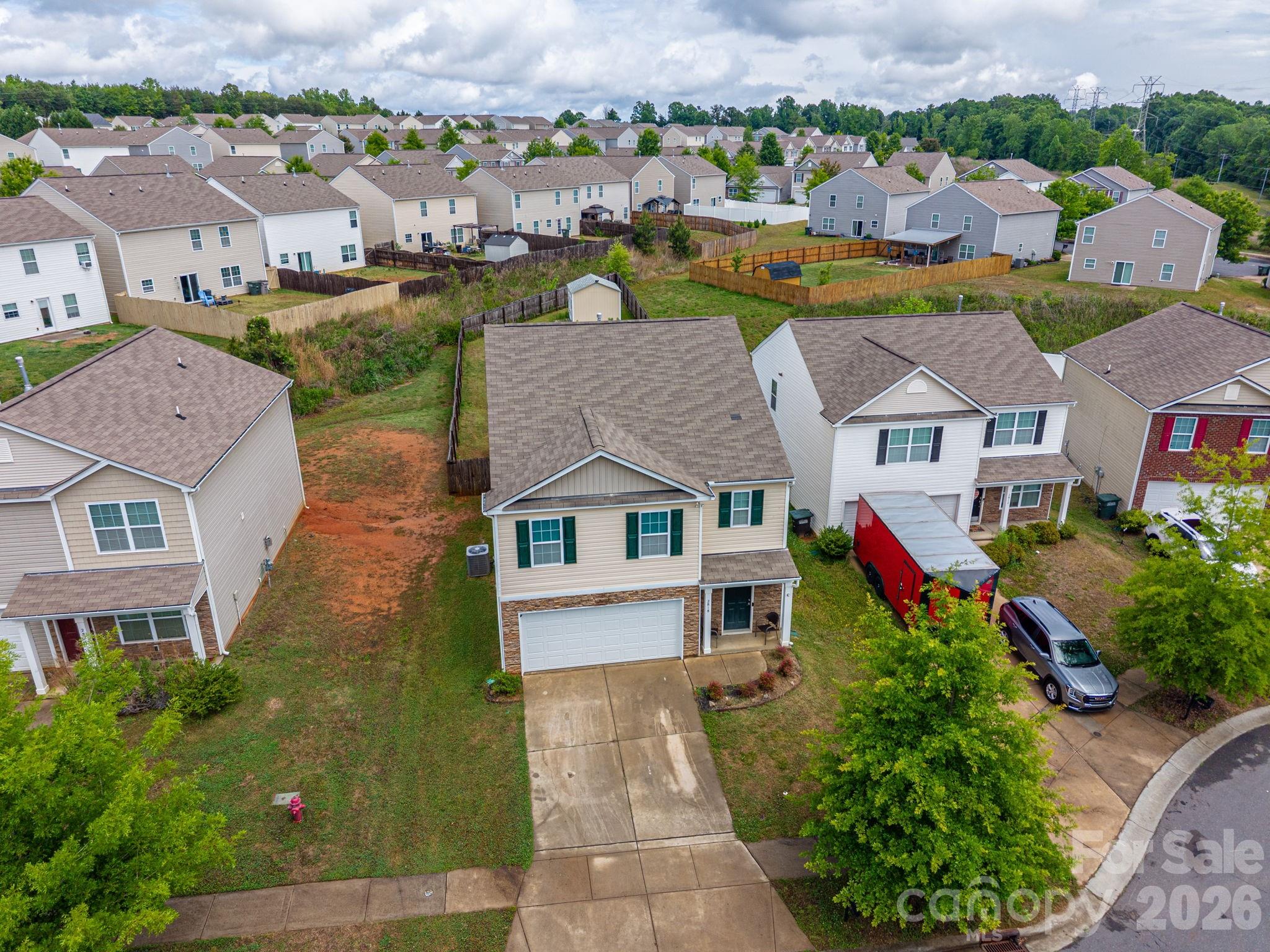 2818 Easton Knoll Drive, Dallas, NC - photo 3 of 48