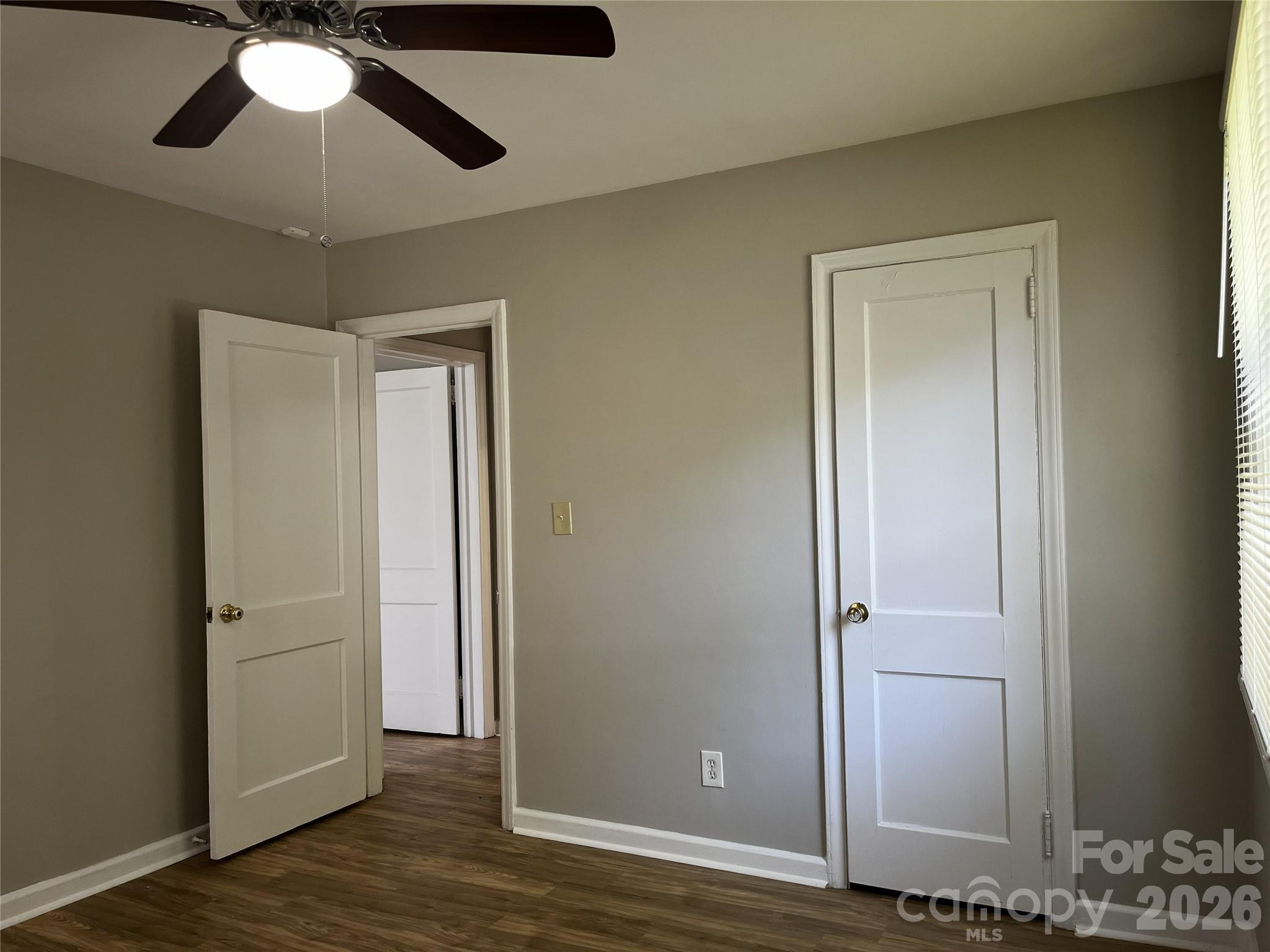 Photo 21 of 2213 Shamrock Drive, Charlotte, NC