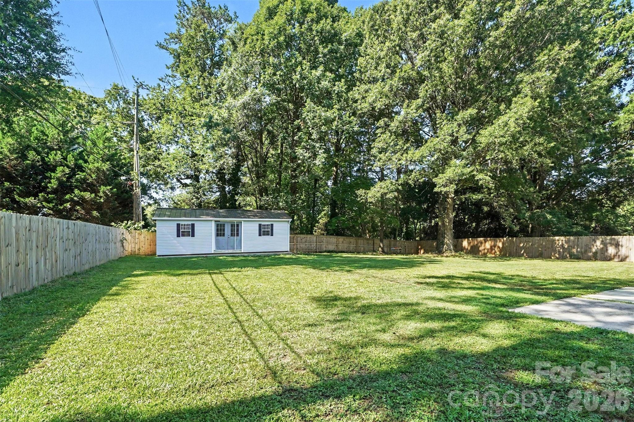 Home for sale at 2716 Starnes Road, Charlotte, NC — photo 12 of 23