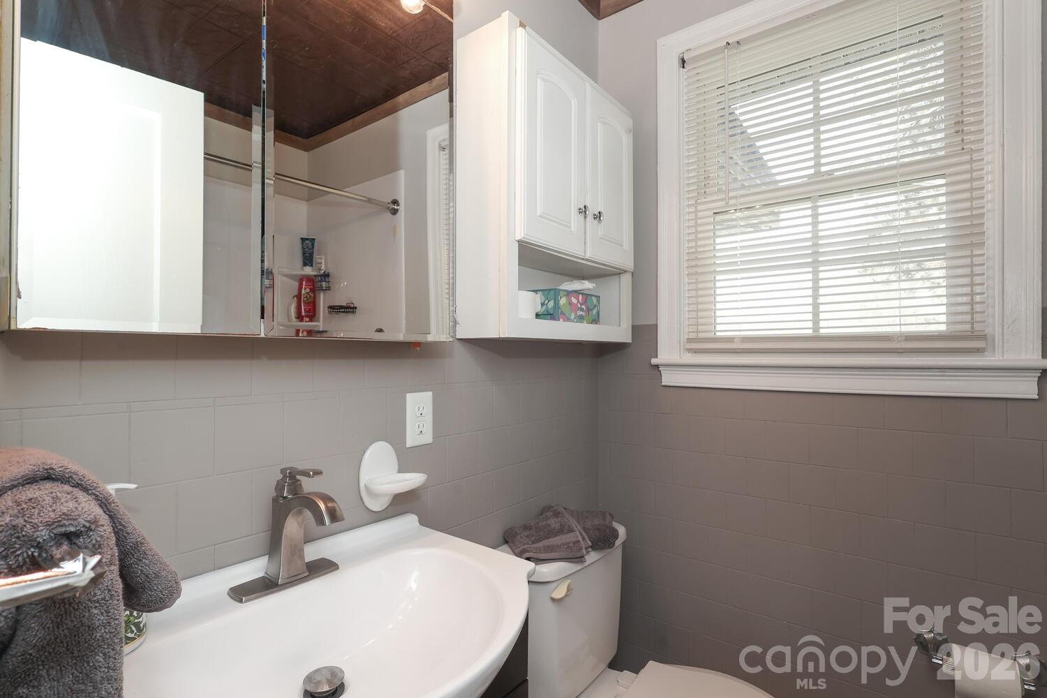 414 S Chester Street S, Blacksburg, SC - photo 28 of 40