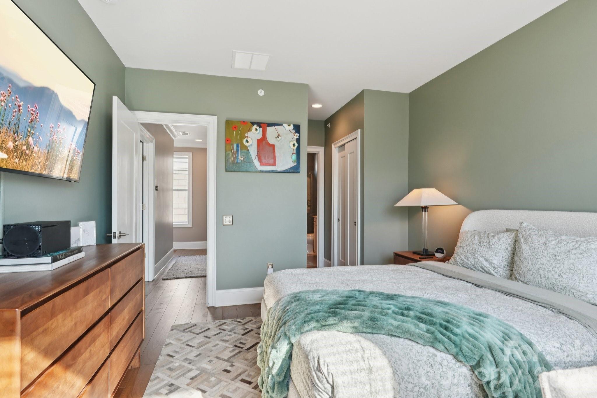Photo 22 of 1708 Lombardy CircleA, Charlotte, NC