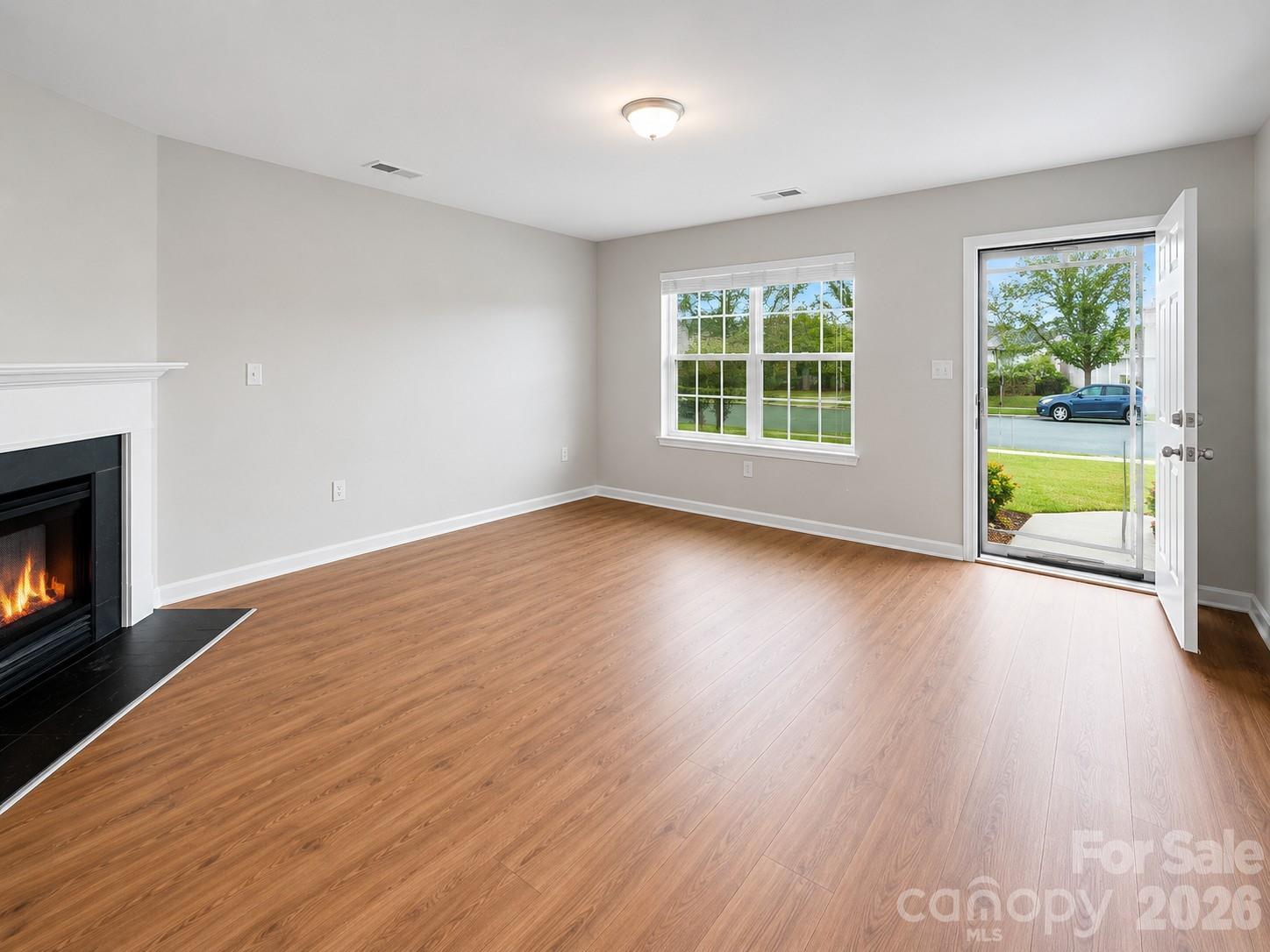 Photo 2 of 220 Hunslet Circle, Charlotte, NC