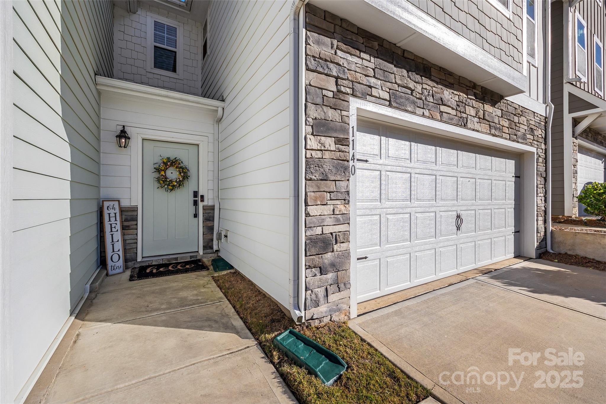 1140 Streamside Lane, York, SC - photo 2 of 34