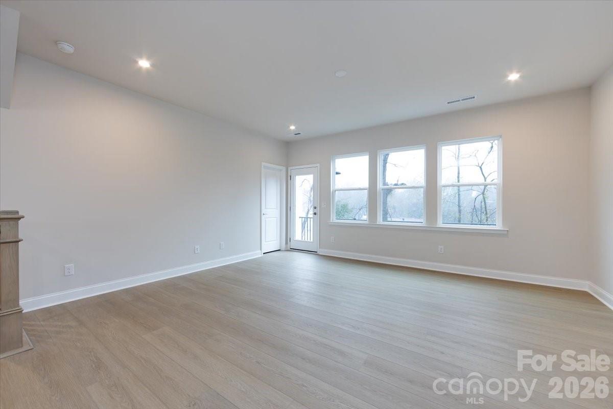 Photo 10 of 8030 Cedarsmith Court, Charlotte, NC