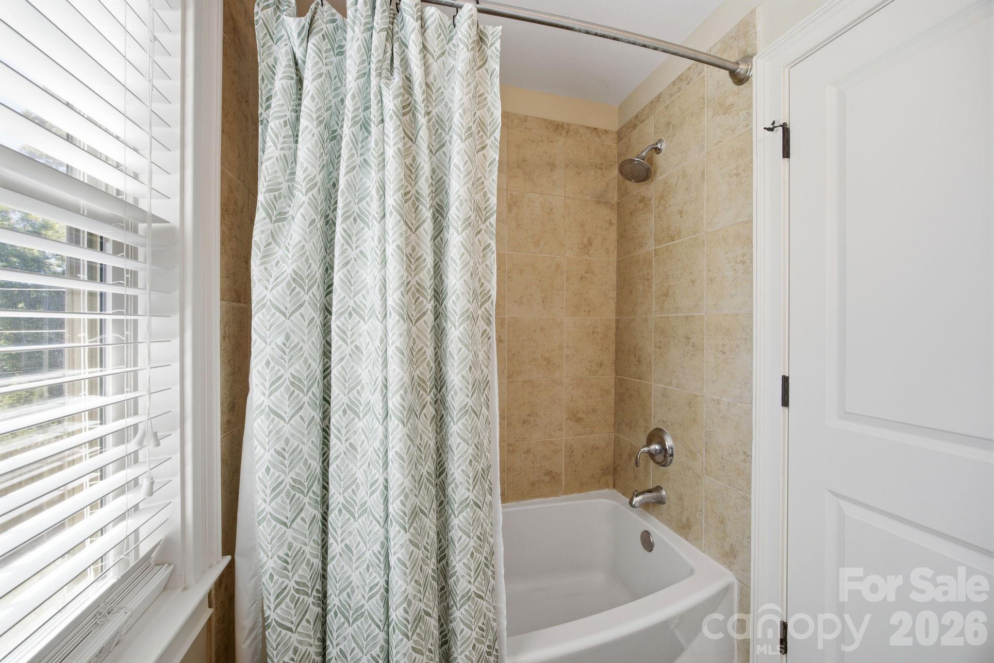 Photo 8 of 1742 Dunkirk Drive, Charlotte, NC