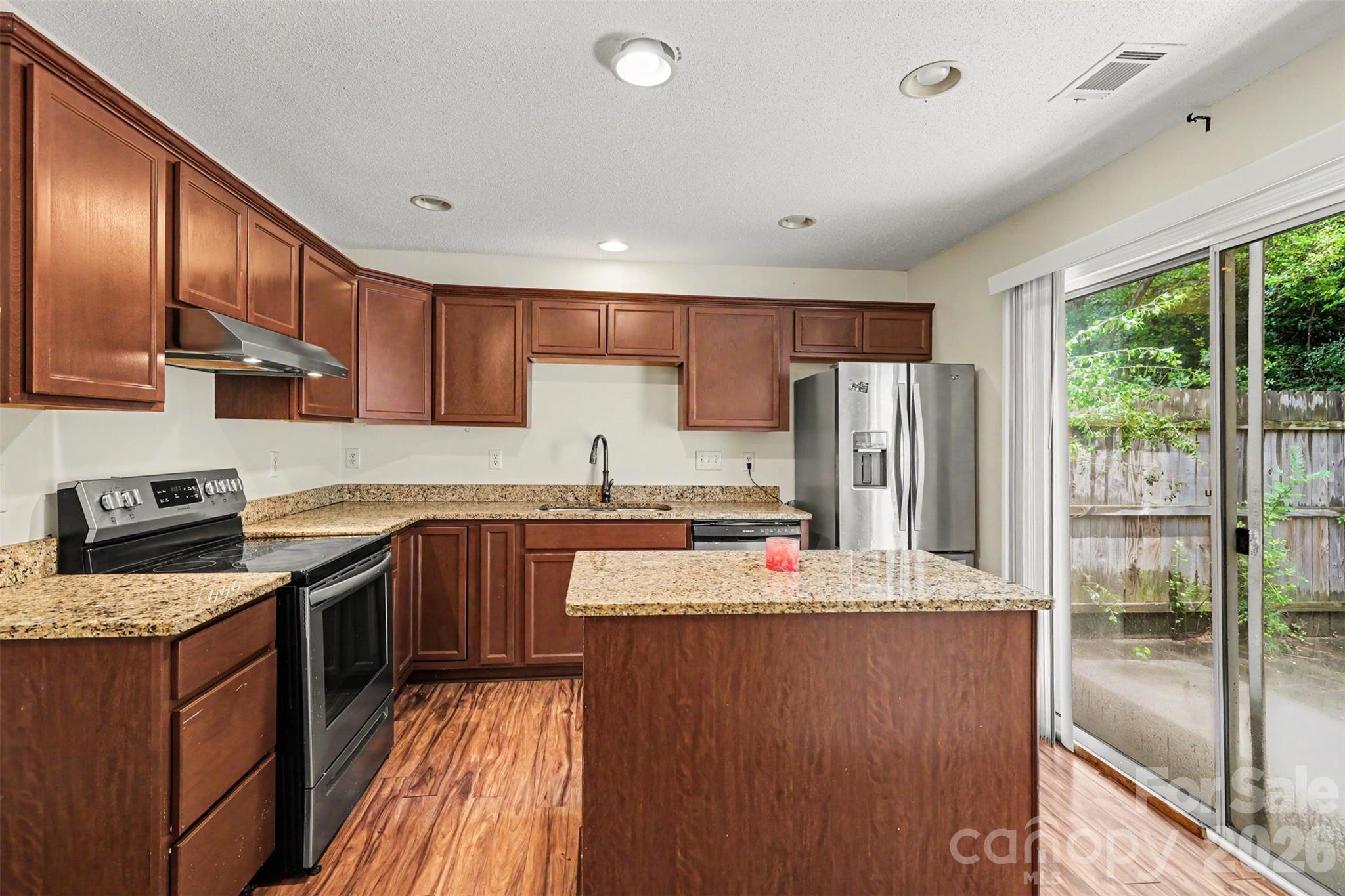 Photo 29 of 5833 Cougar Lane, Charlotte, NC