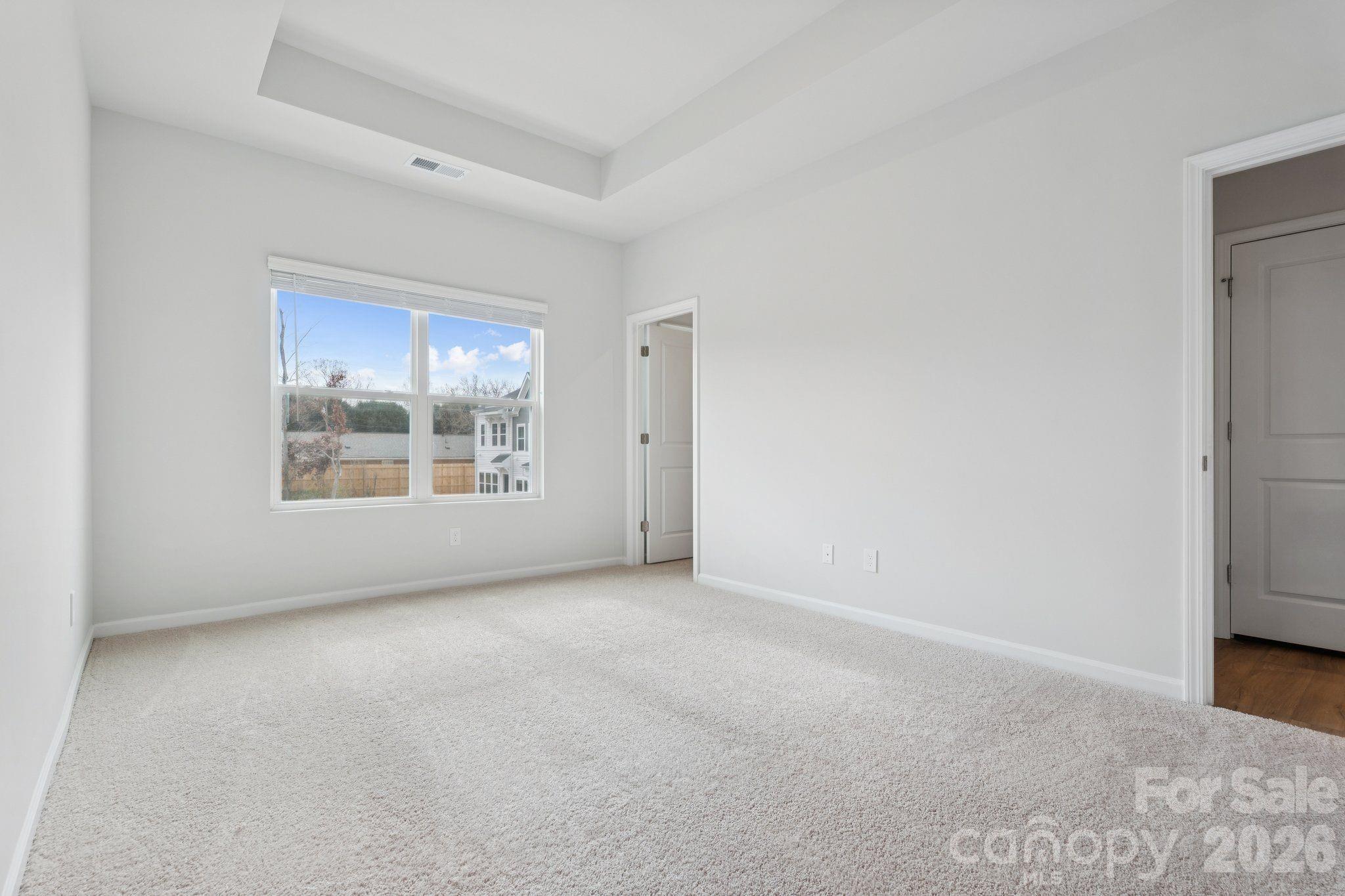 Photo 8 of 4628 Lakeview Road, Charlotte, NC