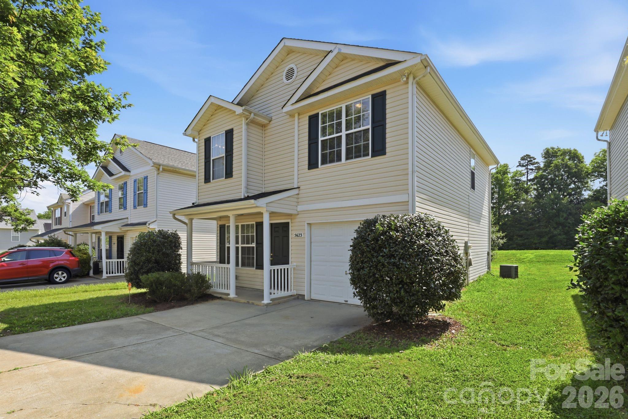 Photo 2 of 5623 Henderson Oaks Drive, Charlotte, NC