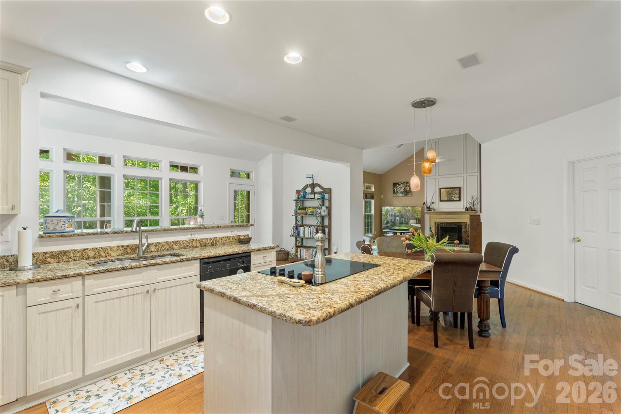 Photo 7 of 7900 Wilby Hollow Drive, Charlotte, NC