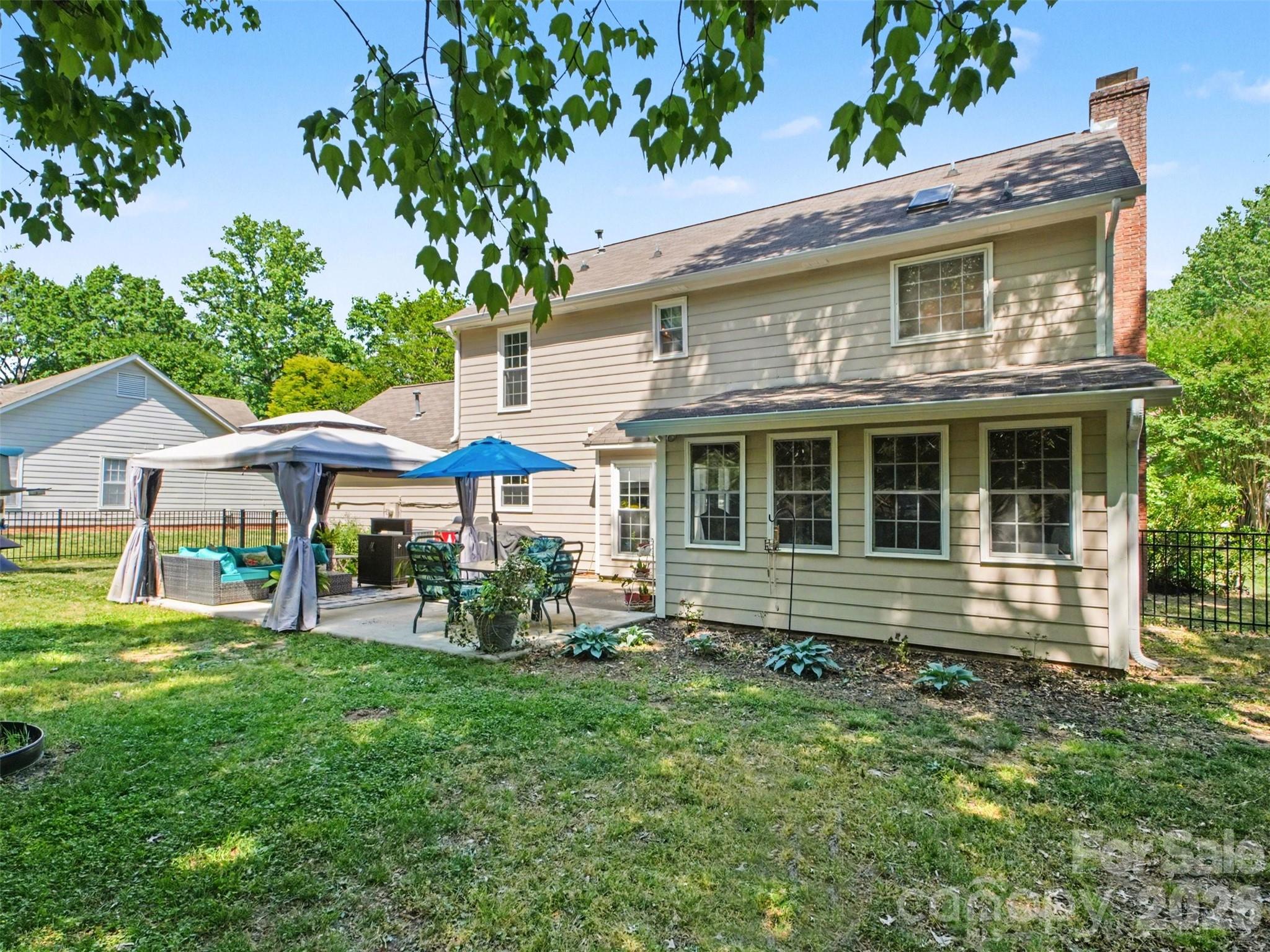 Photo 3 of 13333 Kintyre Court, Matthews, NC